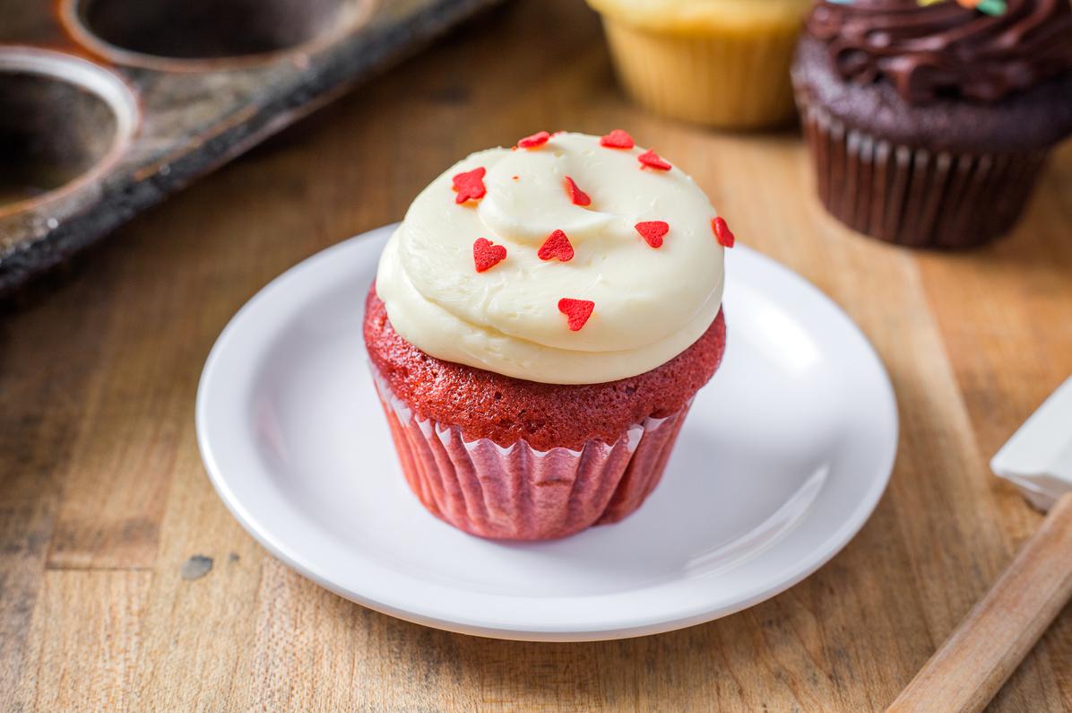 Red Velvet Cupcake | Molly's Cupcakes RiverEast/Streeterville
